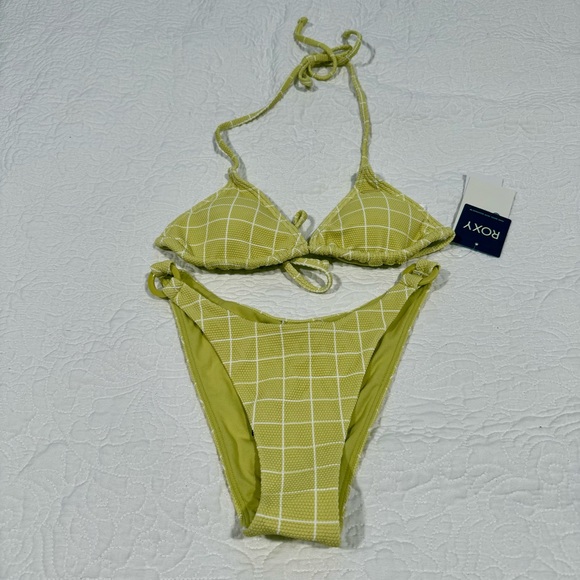 Roxy | Swim | Roxy Salty Shine Tiki Triangle Bikini Top And Bottom ...